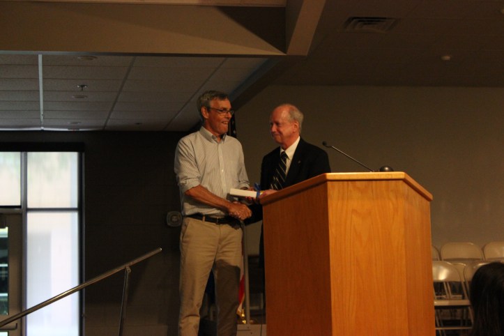 Students and Teachers Honored at Academic Awards Ceremony – The Paper Wolf