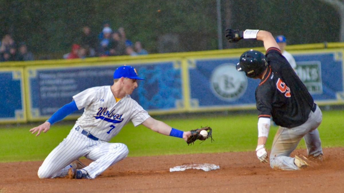 Baseball Wolves Off to a Solid 4-1 Start, Play Destrehan Tonight at St ...
